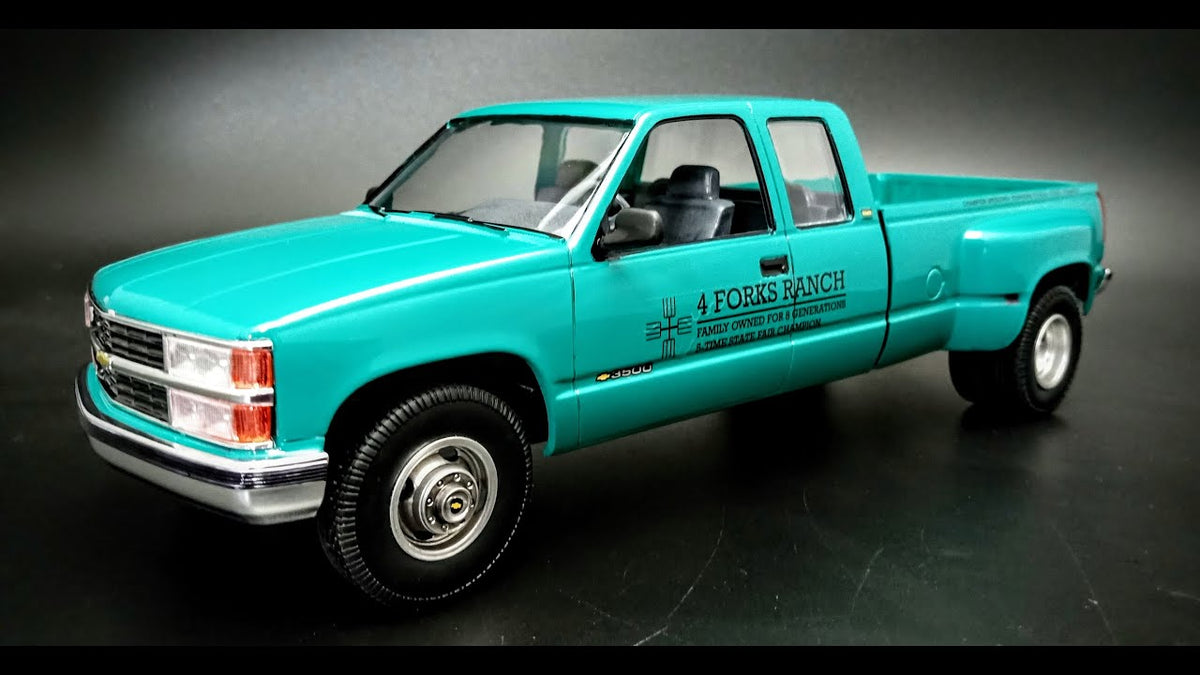 '96 Chevrolet C3500 Dually Pickup EasyBuild (1/25 Scale) Plastic Vehic ...