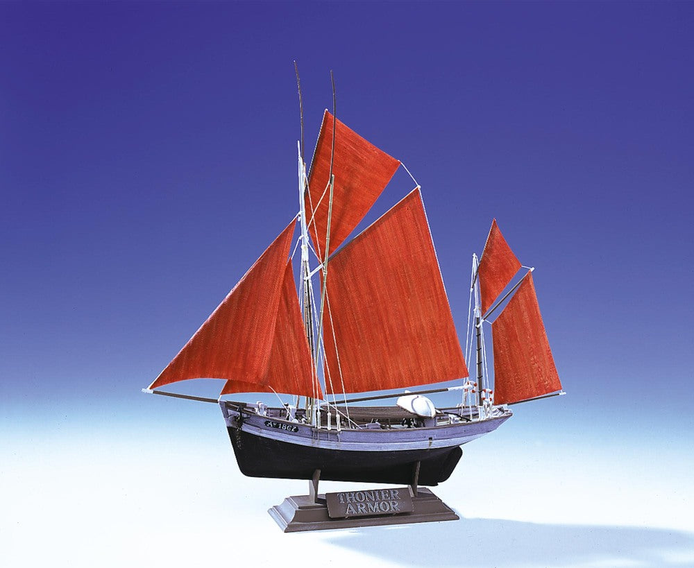 Thonier Armor 2-Masted Sailing Ship (1/125 Scale) Plastic Boat Model K ...