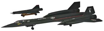 SR-71A Blackbird (1/72 Scale) Aircraft Model Kit| Eugene Toy & Hobby